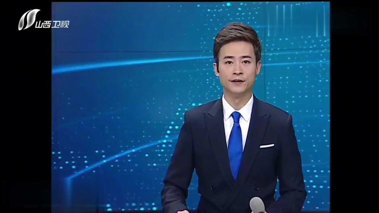 蓝佛安在省工会第十四次代表大会上作全省经济形势专题报告