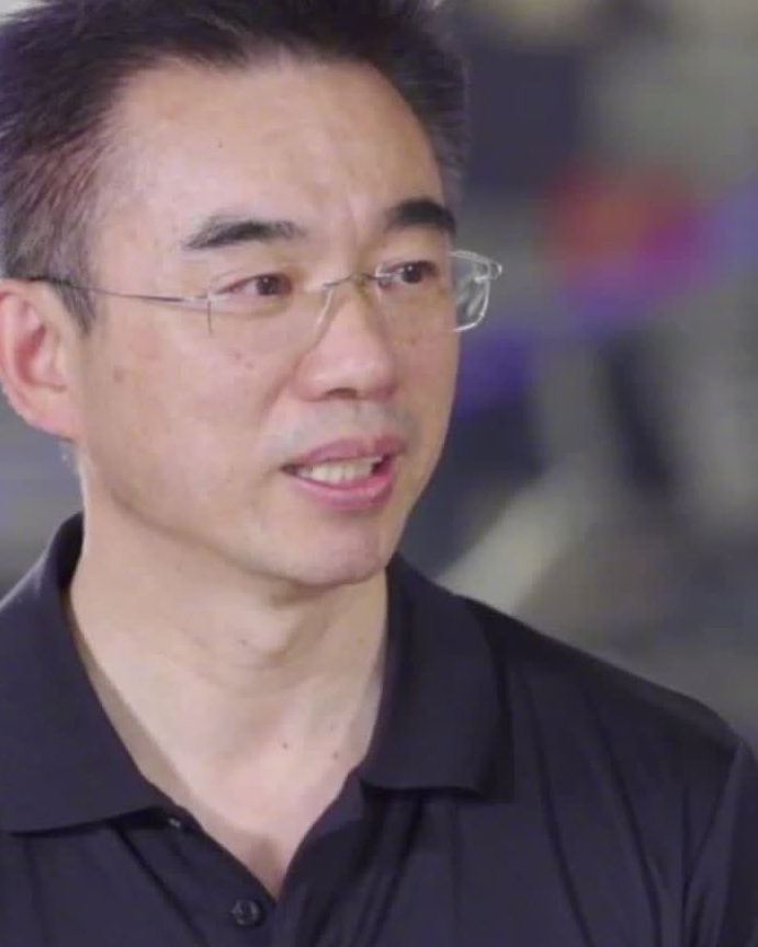 ...吴尊友接受人民日报专访时表示,从病毒的组成结构来看,此次病毒不像...