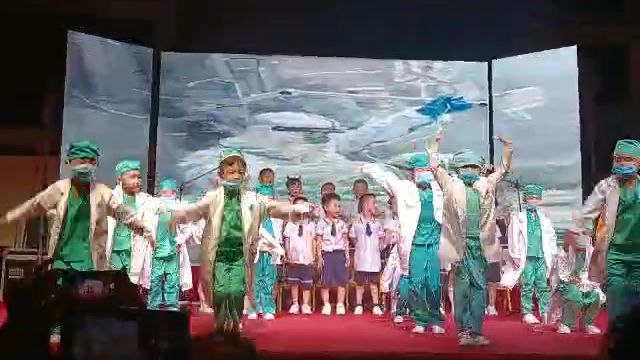 六一文艺汇演,抗疫舞蹈(你的答案)喜欢的点个赞支持一下ߑ�ߑ�ߑ