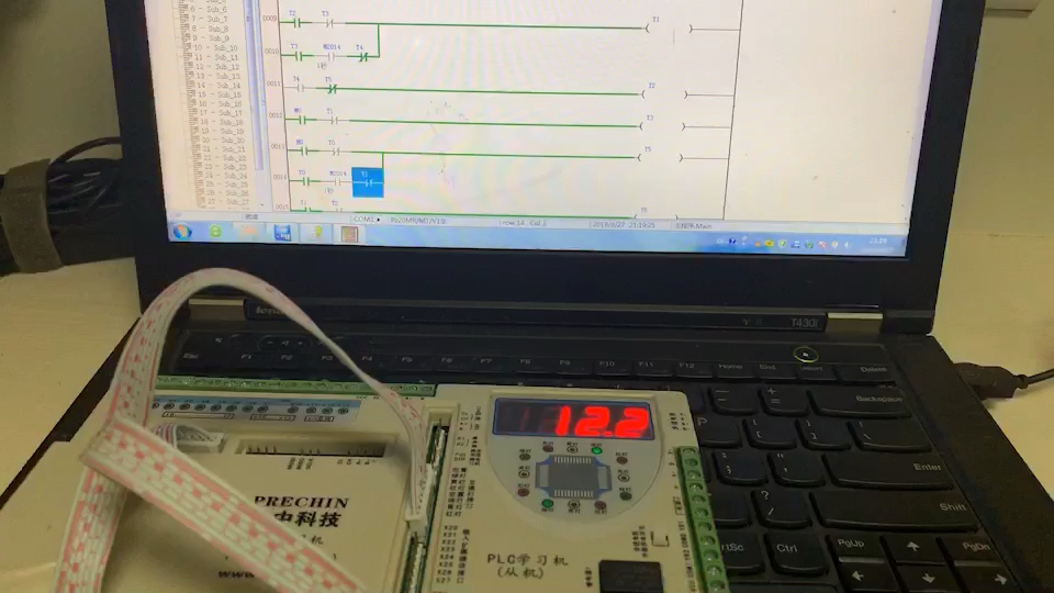 plc学习机模拟红绿灯路口
