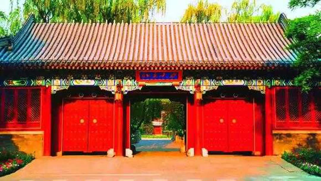 航拍:北大校园全景