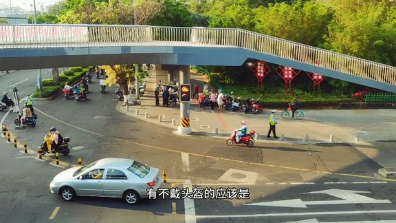 扣扣扣,罚罚罚,海南痛点之上不了牌的电动车小伙实拍海口早高峰