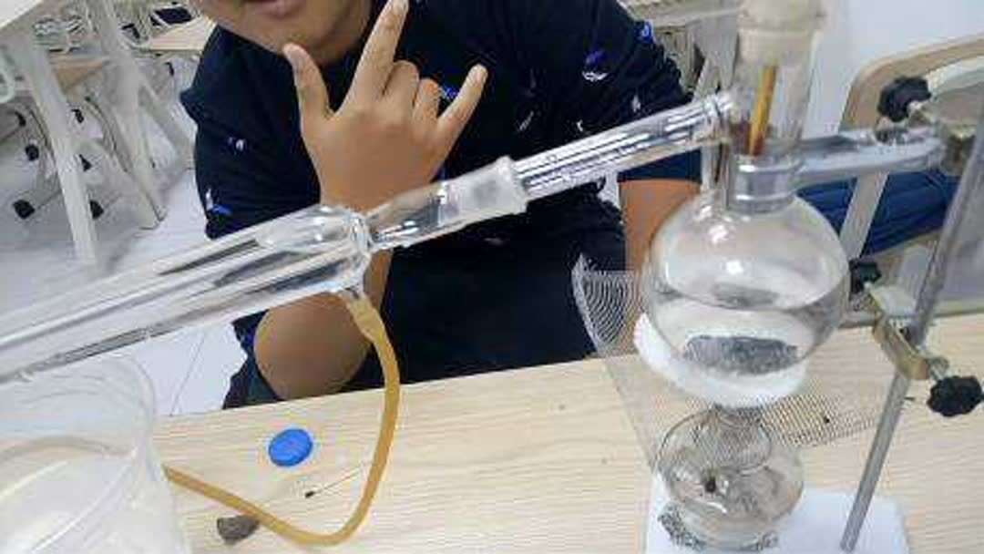 初中化学:水的蒸馏,学生实验