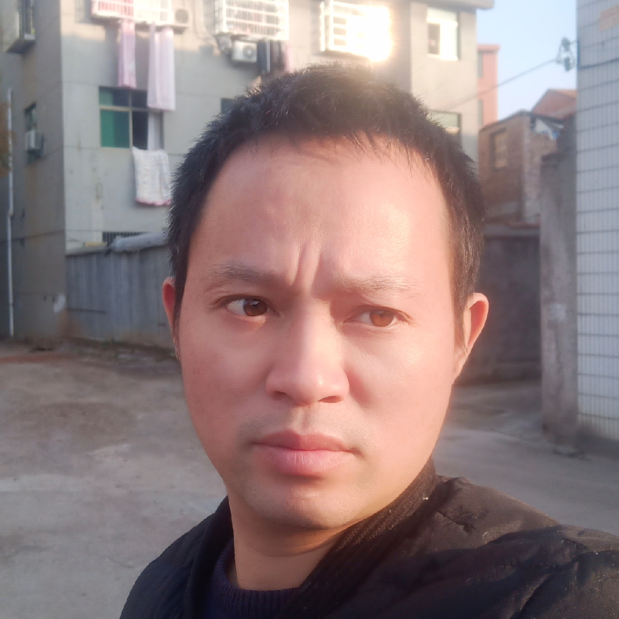 余家老三生活记 