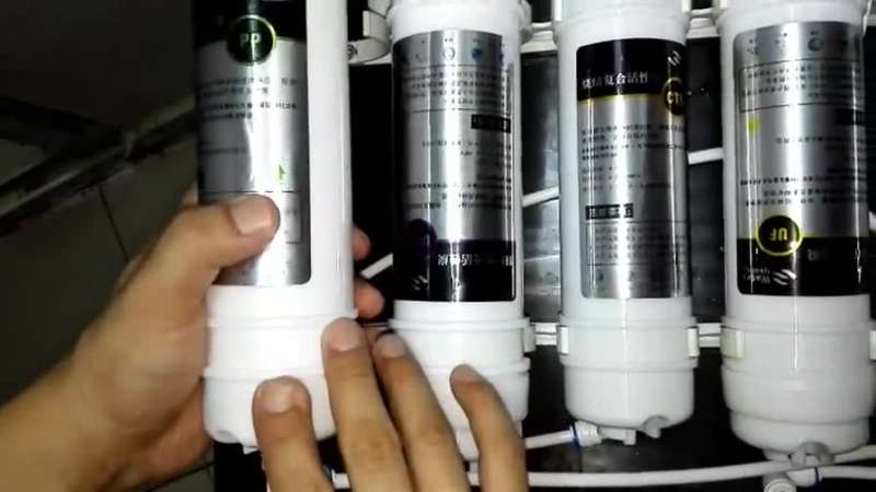 净水器通用滤芯更换视频