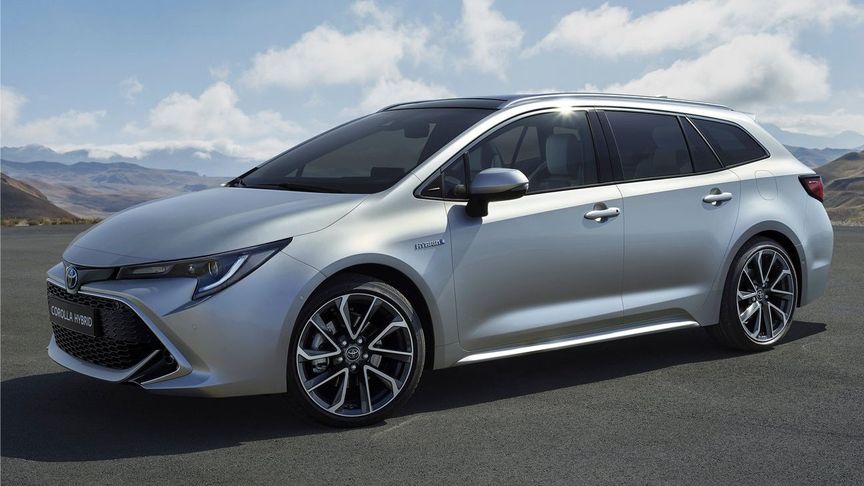 丰田又成功了,全新卡罗拉旅行版登场,14万起百公里油耗才4.2L