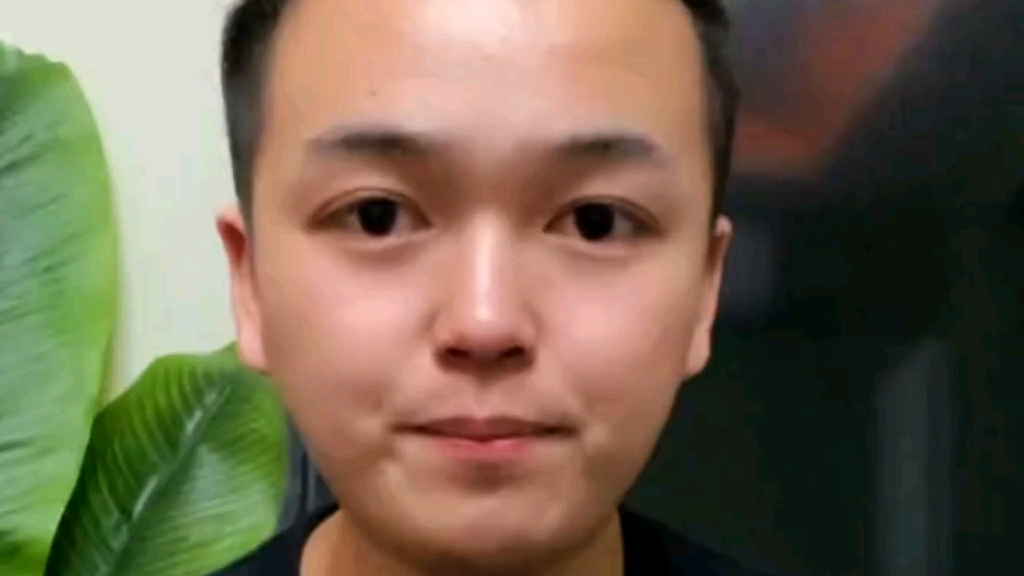 山东蓝翔校长女儿举报母亲非法卖房转移财产