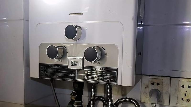 安全常识|洗澡担心一氧化碳中毒?你家热水器用对了吗?