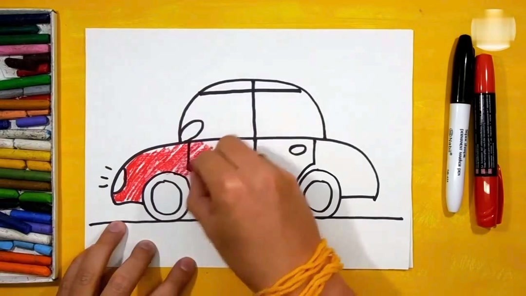 如何画一辆小汽车,3岁儿童的绘画