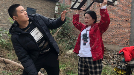 儿媳让公公给生活费还要过户房子,才给他养老,结局解气