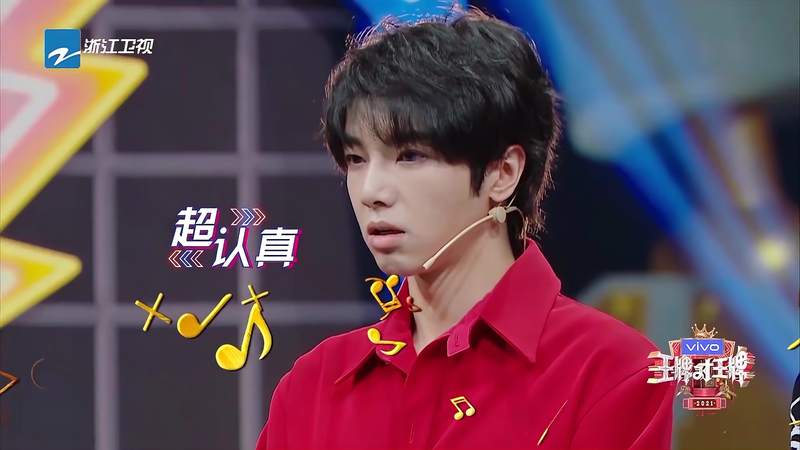 歌曲倒放,华晨宇碾压汪峰报仇雪恨,花花:我可是生在钢琴上的