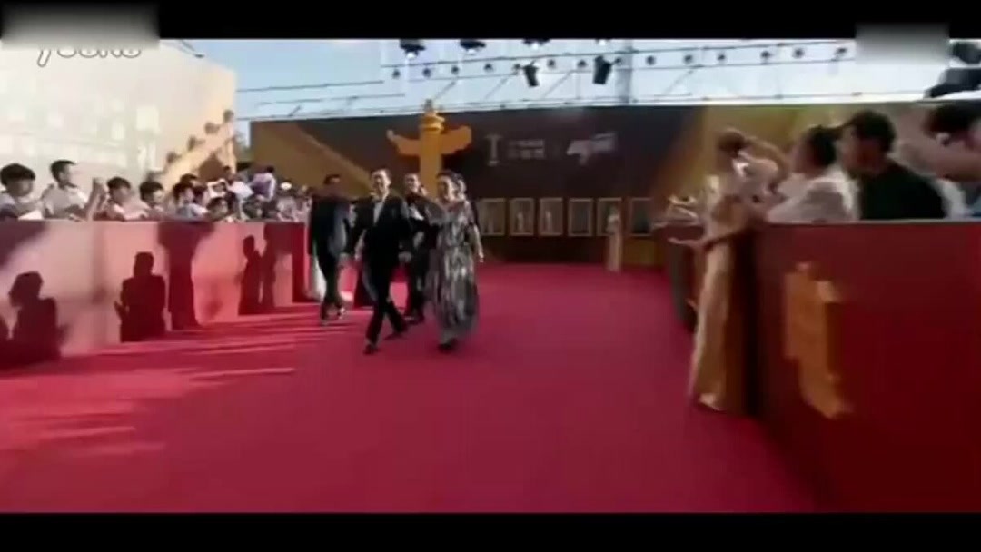 2016第16届中国电影华表奖 梁家辉向佐帅气登场 宝刀未老引尖叫