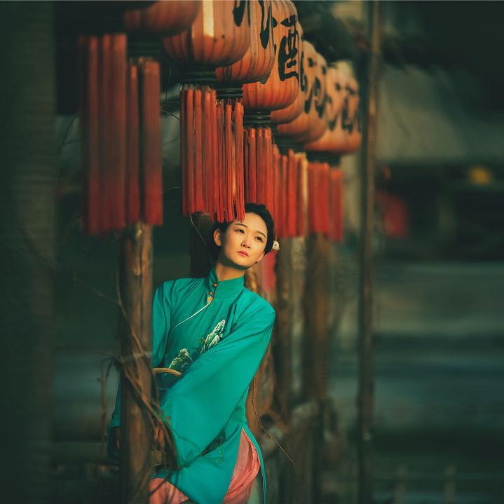 东方美人影视 