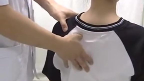 头痛严重影响正常工作学习,怎么办?分享一份头痛的中医推拿方法