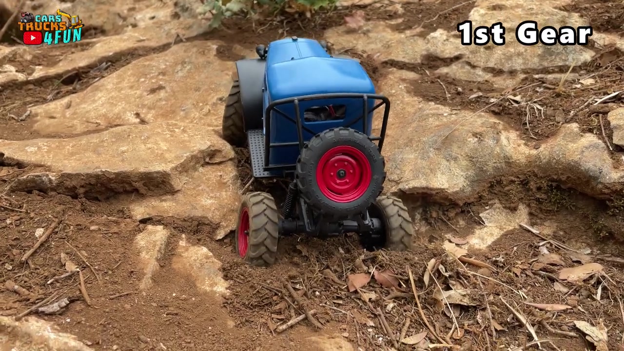 FMS 一档和二档测试车卡车 4 Fun 使用 Power Wagon FCX24 攀岩