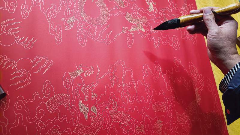 这副结婚对联,要求把一对新人名字写进对联里,难不倒大叔