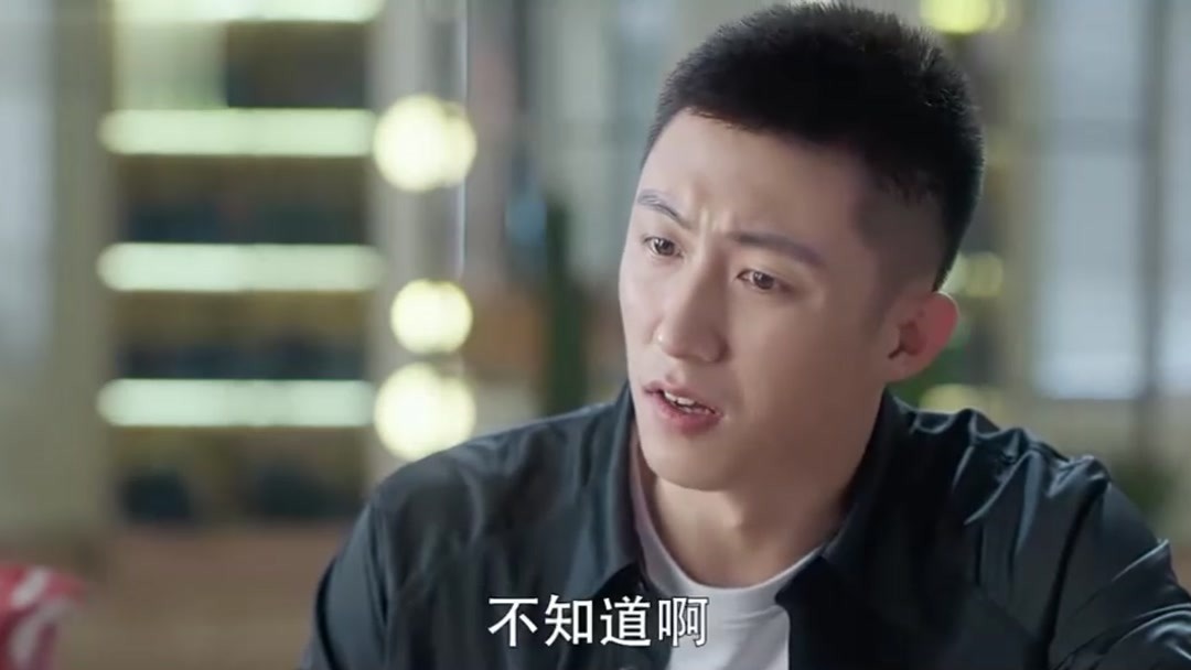 爱上特种兵23:夏初看见牛奶就想吐,小军:鸡腿姑娘肯定怀孕了