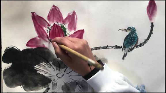 国画教学视频:写意荷花示范讲解,必发清晰干货满满