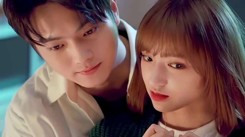 你微笑时很美:嘴巴甜的男人从来都不会吃亏