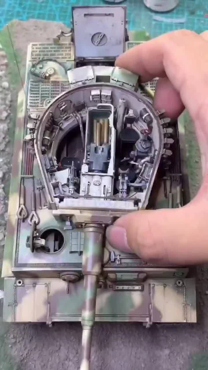 制作一辆模型花了多少心血只有自己知道,你愿意点赞吗?