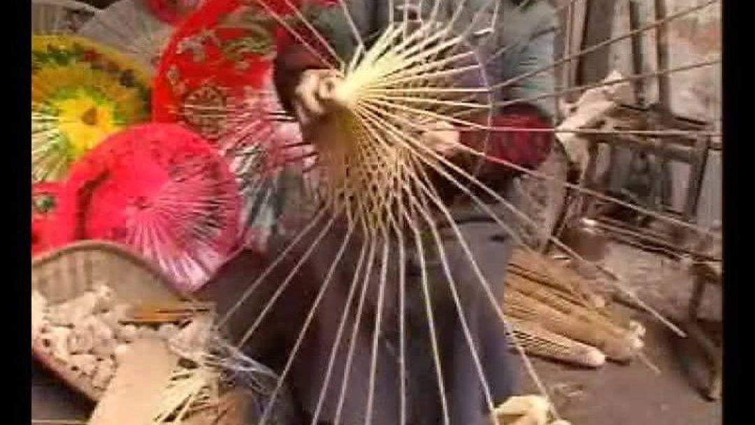 油纸伞的制作(2012)
