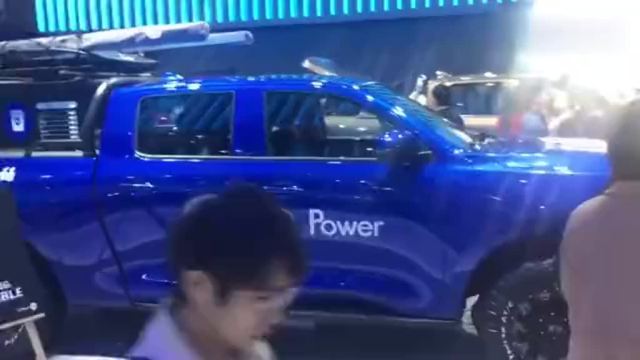 车展抢鲜看:长城皮卡外观,越野风格拓展功能全