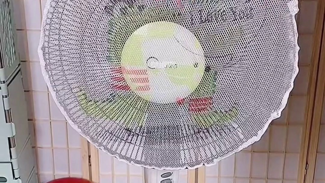 ...的,把风扇套一个保护罩,就安全多了,主要是不会影响风扇的正常使用