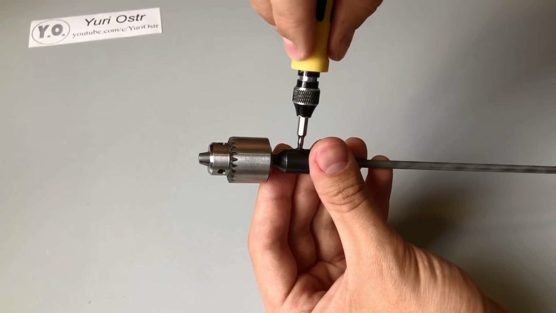 DIY手工制作:在家就能自制的手动钻,看完忍不住想试试