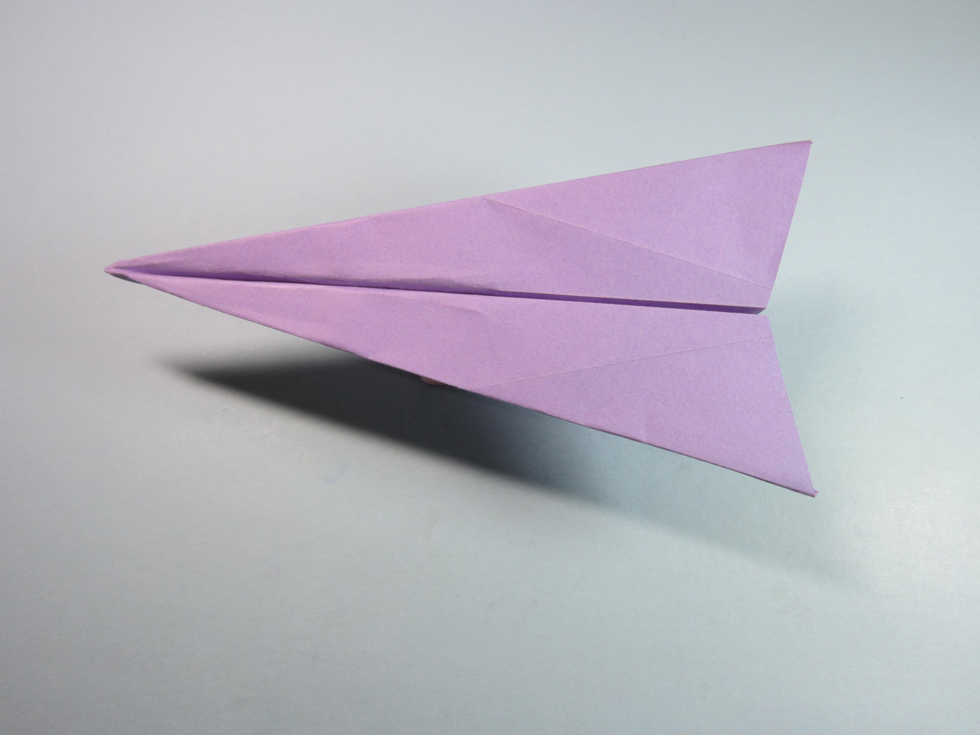 简易的手工折纸飞机,一张纸就能折出飞得又高又远的纸飞机