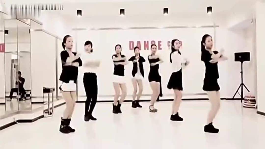 男女民族舞蹈 民族舞现代舞教学视频