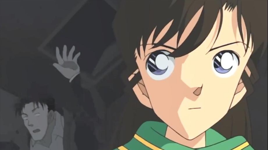 为了证明好友的清白,小兰顿时智商爆表!在新一的帮助下顺利破案