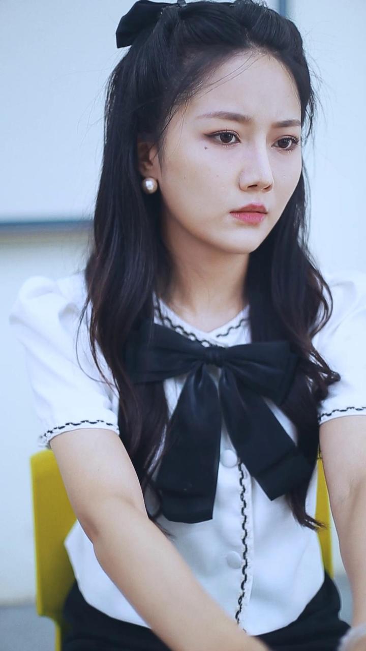 无法离开的教室,诡异的家长与学生,小璐深陷迷局@抖音汽车 #剧有引力 #意想不到的结局 #剧情 #传递正能量