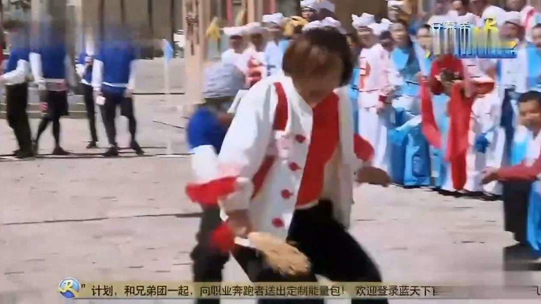 奔跑吧:邓超陈赫相爱相杀,两人打起架小孩一样