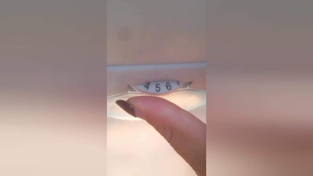 夏天快到了,赶紧把你家冰箱里的按钮调过来吧!你学会了吗?#生活小妙招
