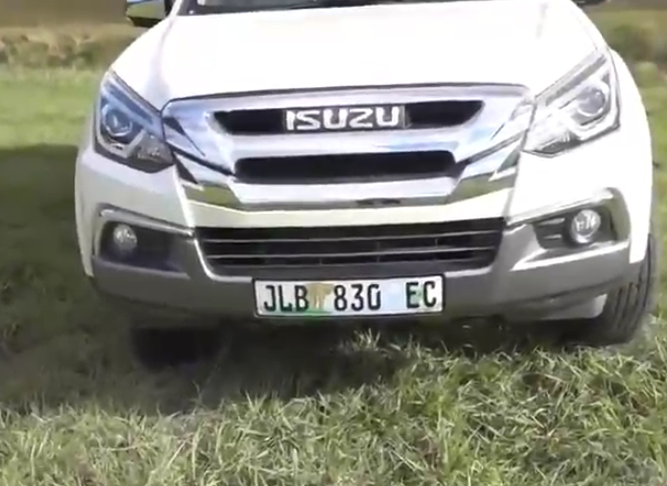 2020款五十铃MU-X牧游侠的性能如何?到山路上跑几圈就明白了