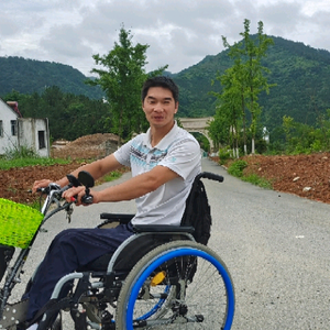 天之道善助小四轮 