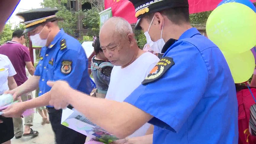 新罗东肖:加强宣传管理 稳步推进生活垃圾分类工作