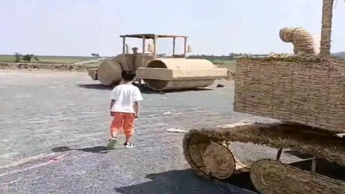 手艺人,用麦秆造一比一模型,这是多年苦练的成果!