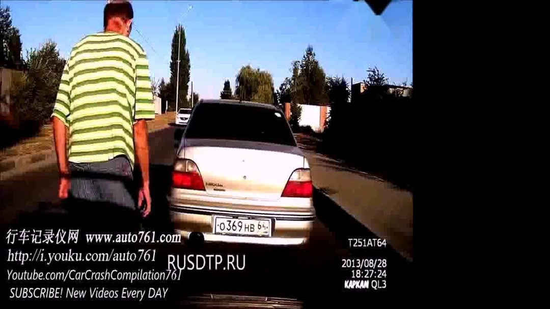 车祸视频之可气又搞笑经典车友素质大比拼车祸_交通事故