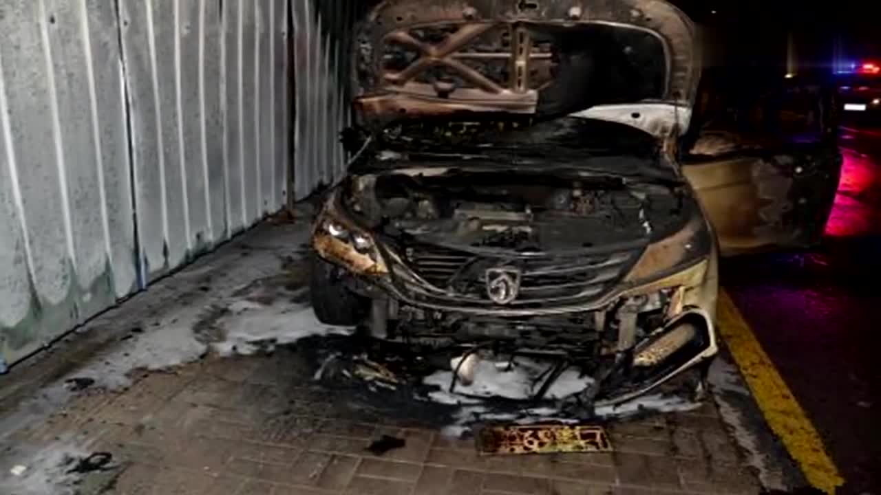 山西:男子对开车的人心生厌恶 连烧14辆车泄私愤被刑拘