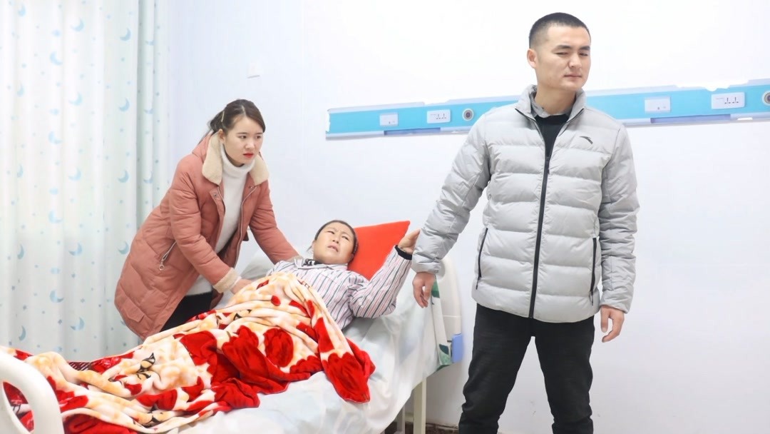 小姑子不喝的过期奶,婆婆却给怀孕儿媳喝,很快报应来了