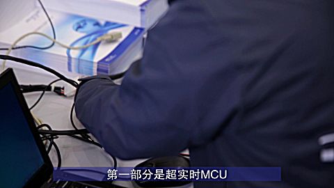 高端控制器实现伺服的高精度控制