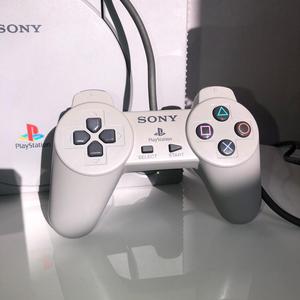 喜欢玩游戏的80后大叔 