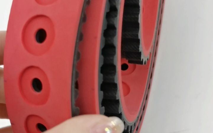 食品真空包装机传动带 圆形沉孔立式机拉膜皮带 进口红色橡胶打孔...