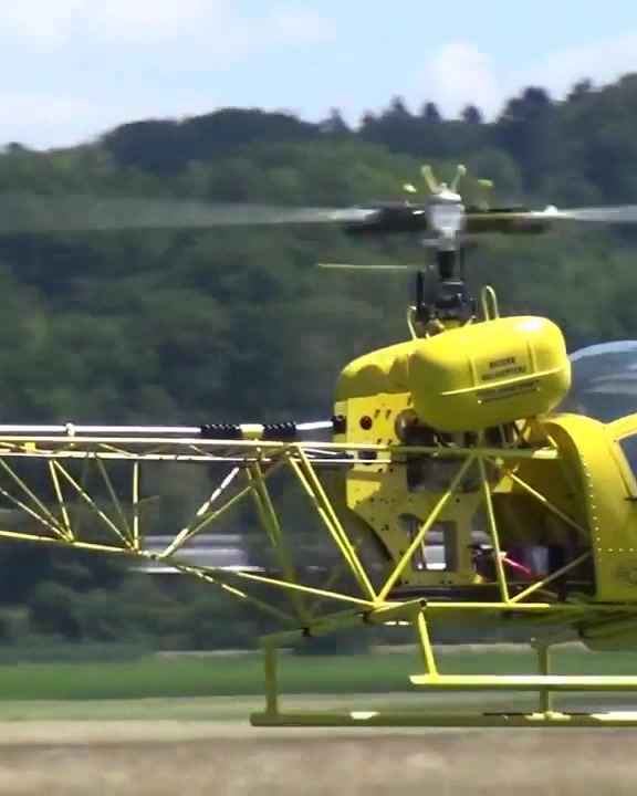 贝尔47级RC型直升飞机模型,参加2018瑞士赫利挑战赛