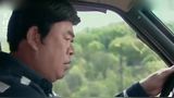 青年电鱼电瓶没电了,用了这个办法真是太有才了,又可以多电些了