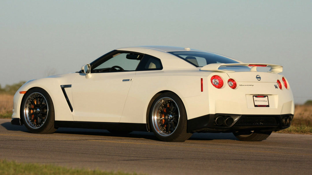 车门没关紧就开车上路,车门会不会直接打开?看完再也不纠结