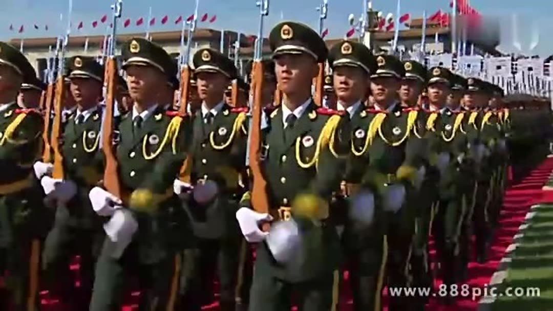 实拍天安门广场升国旗仪式视频