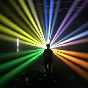 广州逸凡舞台灯光 