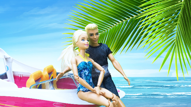 芭比娃娃公主玩具,芭比和肯海边度假